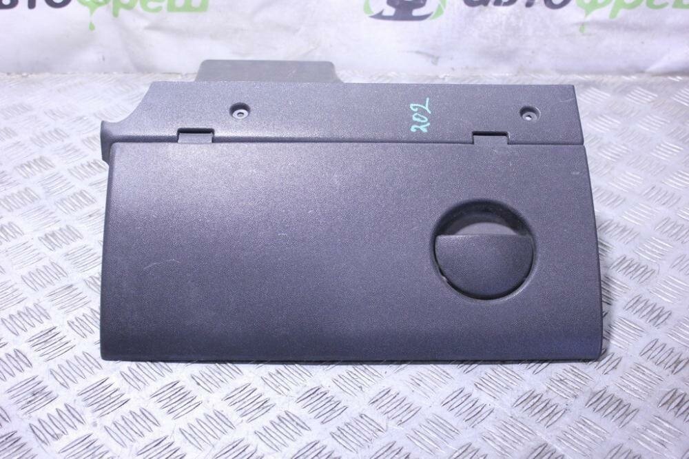 Крышка бардачка OPEL Corsa C 09114403