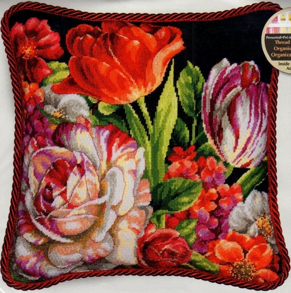 #71-20079 Bouquet on Black (Букет на черном) Dimensions Набор для вышивания Гобелен 36 x 36 см