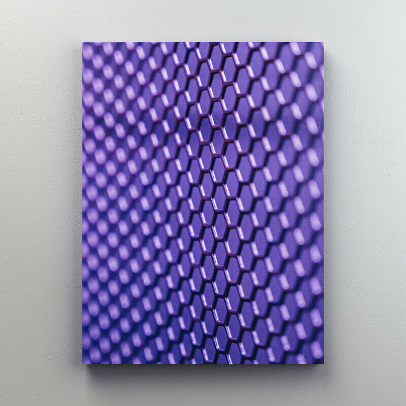 Интерьерная картина на холсте "Абстракция - фиолетовые соты" размер 22x30 см