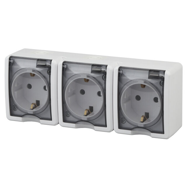 ЭРА Эксперт IP54 розетка 3 поста с заземлением белая для влагозащищенного монтажа