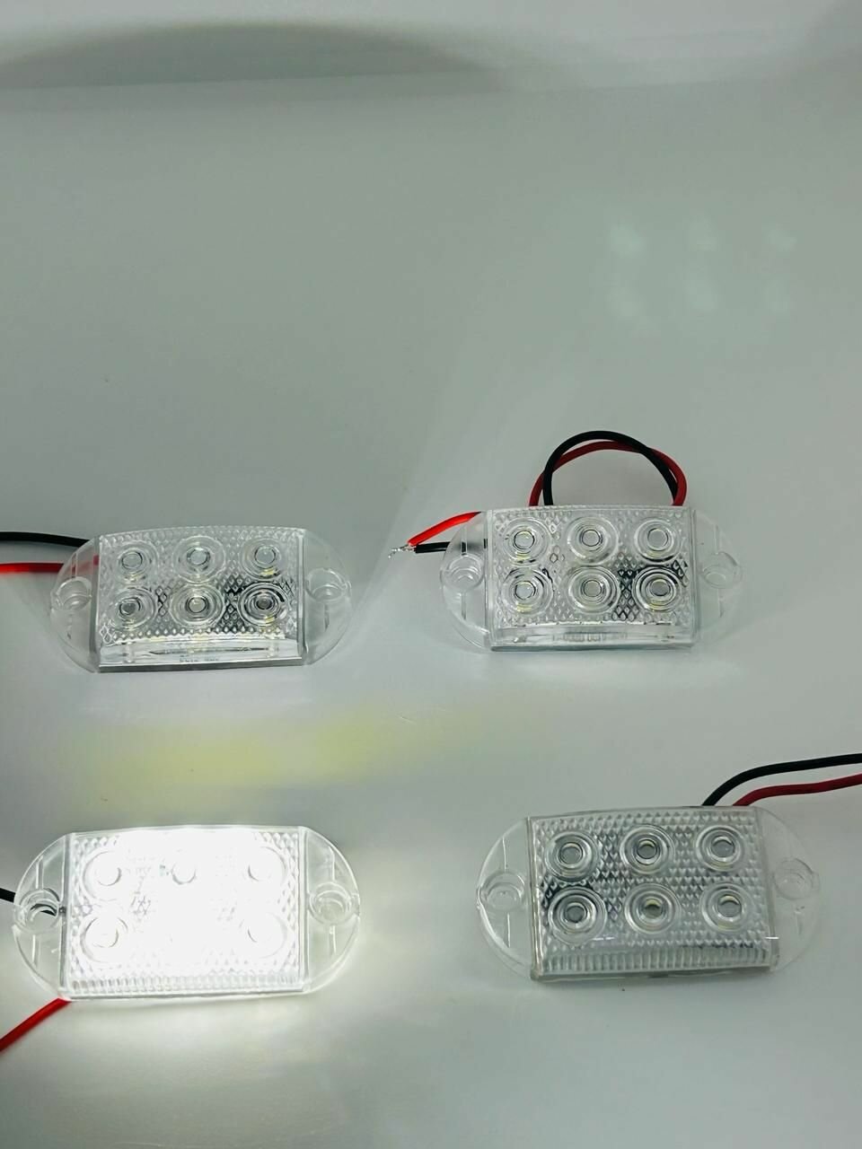 Фонарь габаритный, светодиодный указатель габаритов белый 12-24V 4шт
