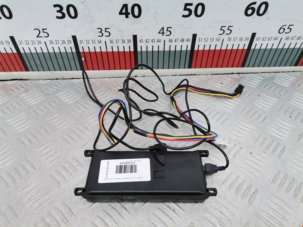Блок управления телефоном (Блютуз Bluetooth) Volkswagen Polo 5 000051473A арт. 2030654