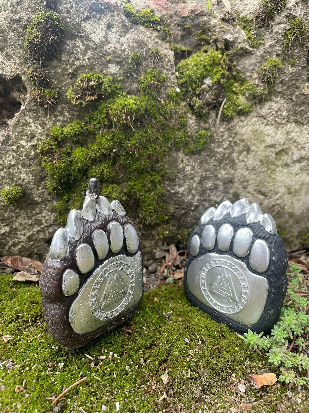 Магическая свеча "Медвежья лапа"