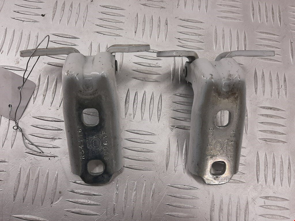 Петля двери передней левой Chevrolet Cruze 3 (J400) 13583613 арт. 983568