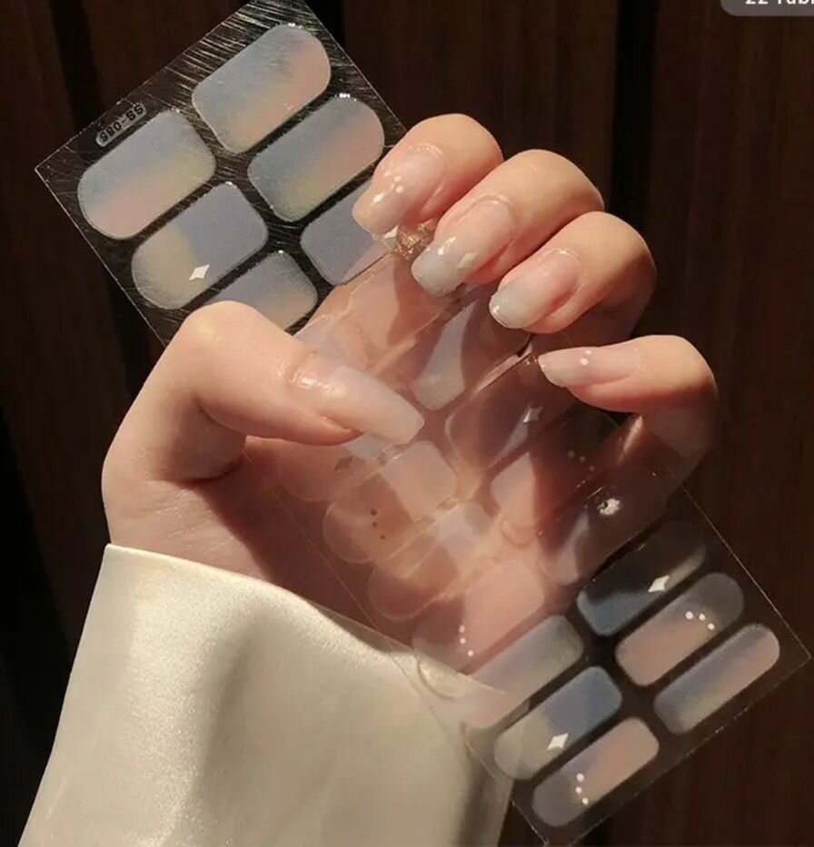 Лаковые наклейки на ногти