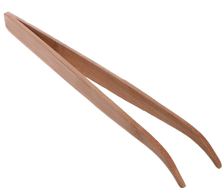 Пинцет для кормления рептилий Nomoy Pet бамбуковый загнутый (1 шт)