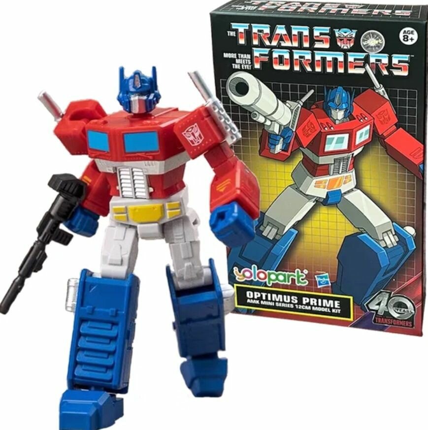 Коллекционный сборный трансформер HASBRO YOLOPARK Optimus Prime (Оптимус Прайм)/AMK Mini Series 12 см