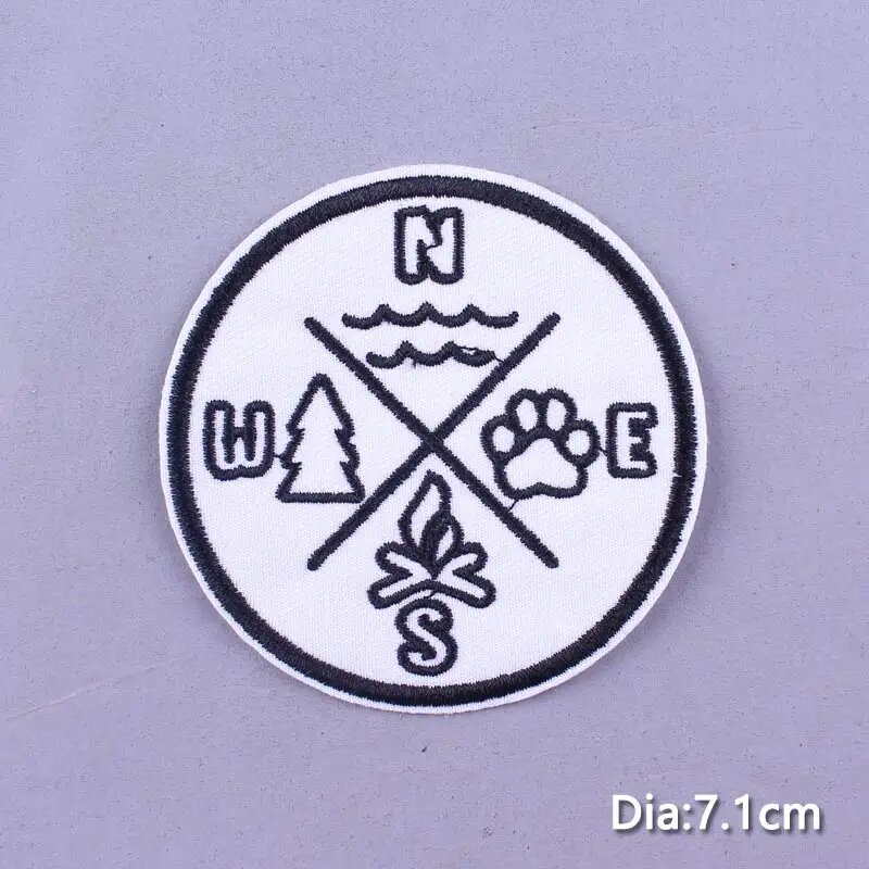 Нашивка с вышивкой «горы» pulaqi Белый, PE4229CT