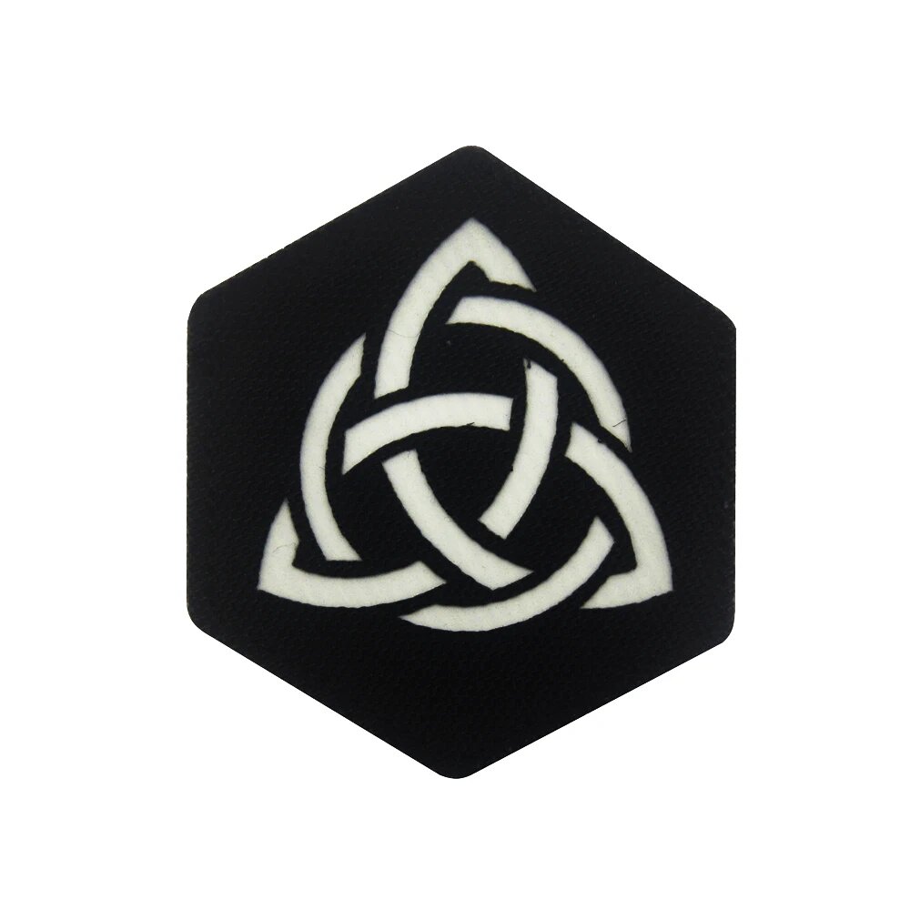 Нашивка с вышивкой викинга 6см 4