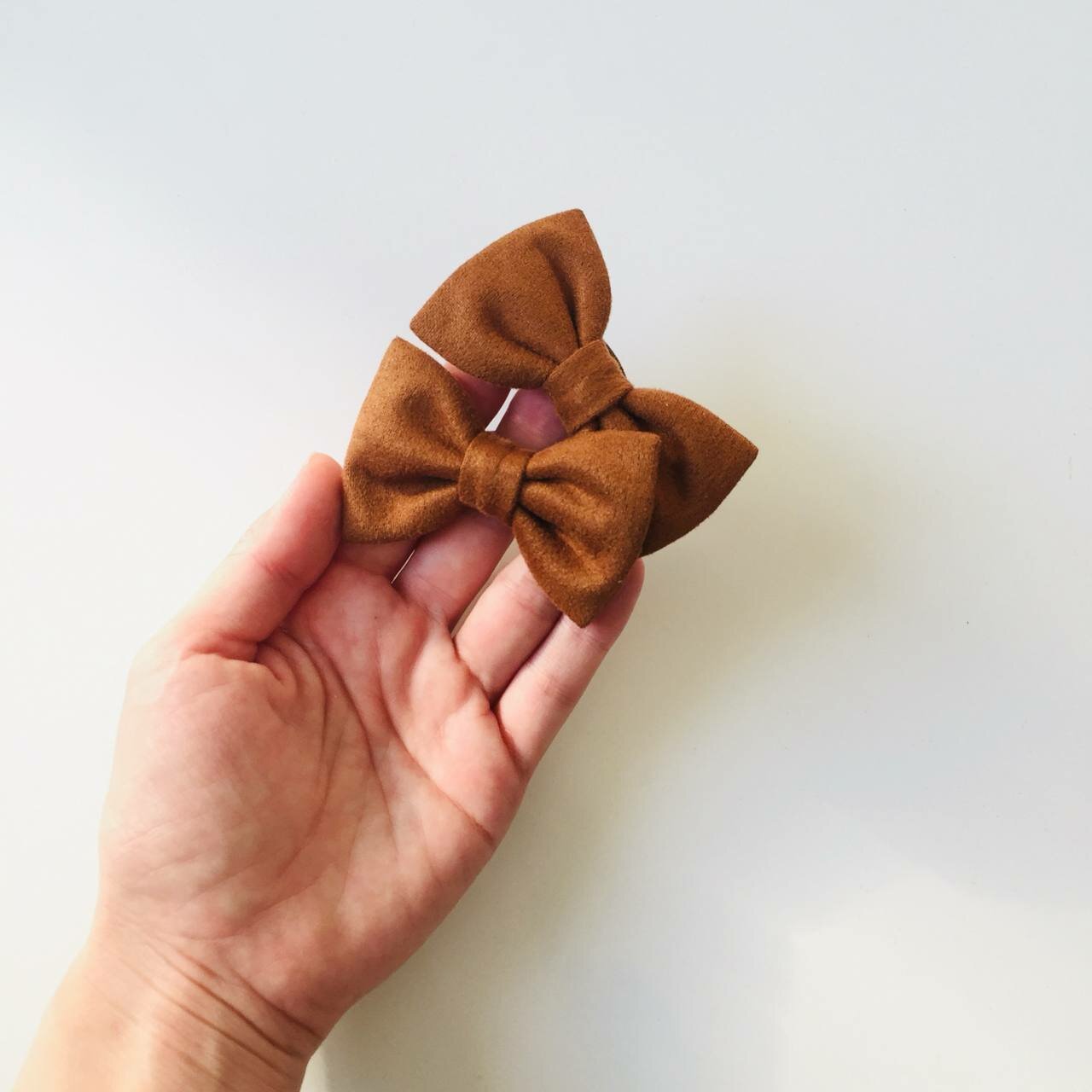 Бантики для волос на заколке, замша, 2 шт