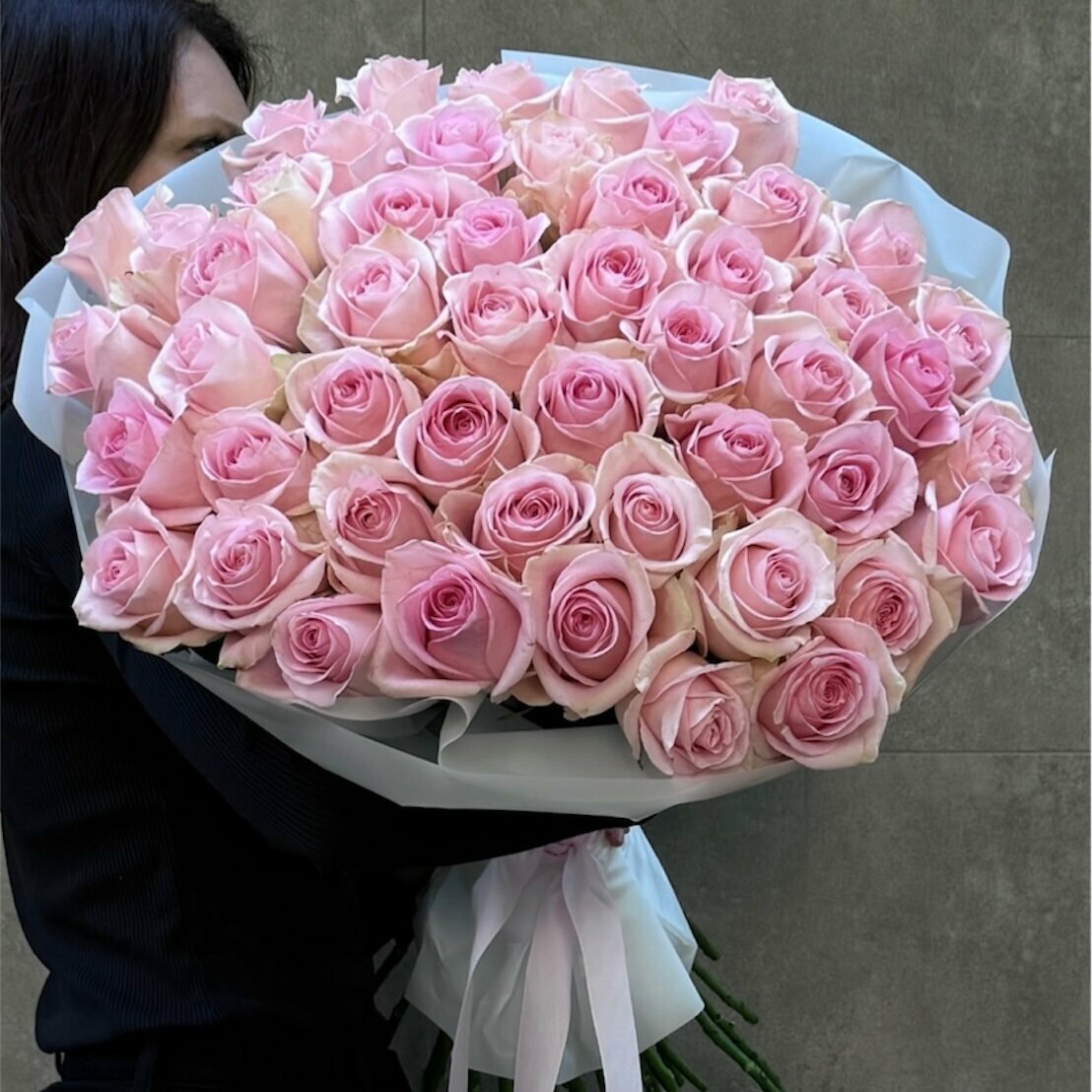 Букет из розовых роз 51 шт, красивый букет цветов, шикарный, премиум цветы, премиум букет