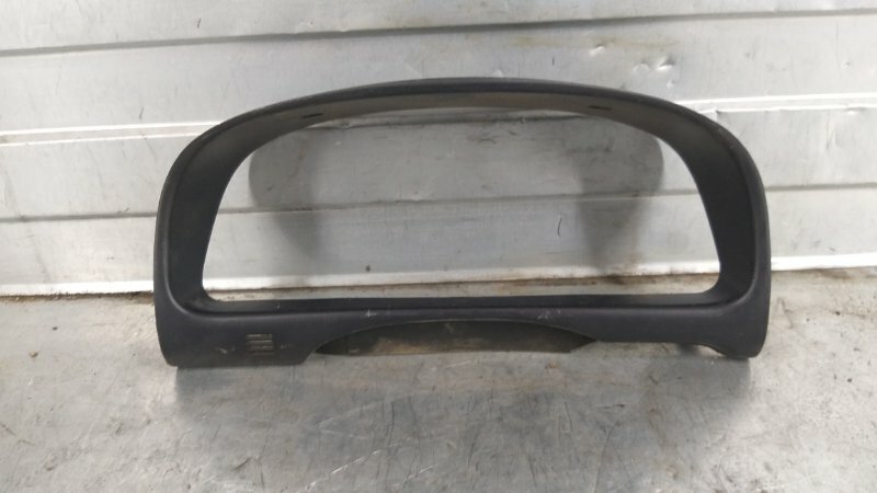 Накладка щитка приборов Subaru Impreza GF1 EJ15