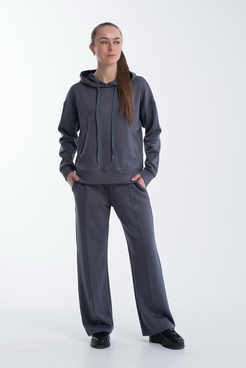 Костюм спортивный