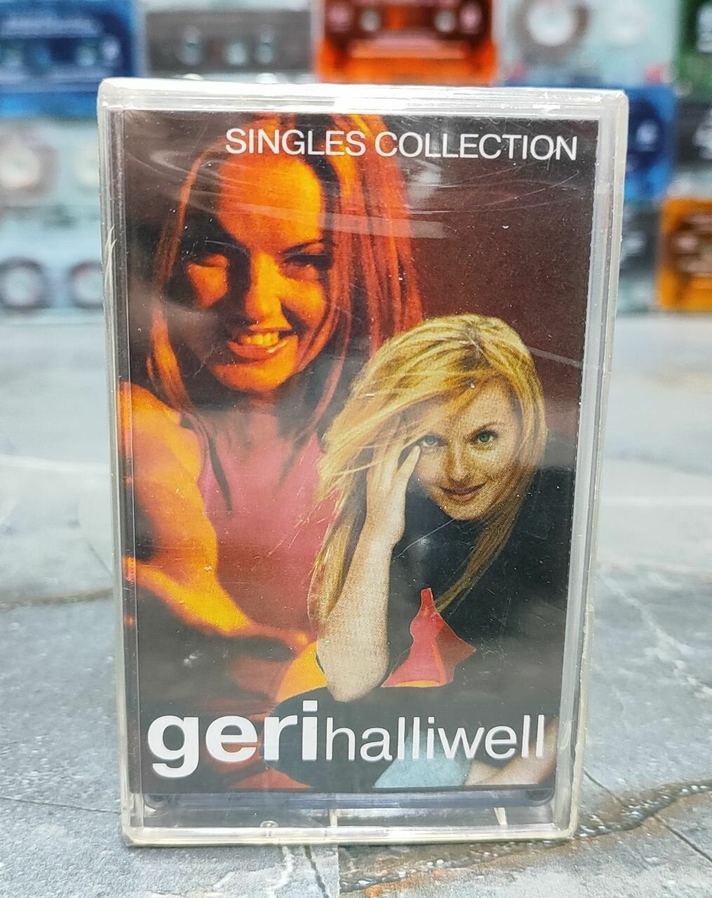 Geri Halliwell. Singles Collection, кассета, аудиокассета (МС), 2001
