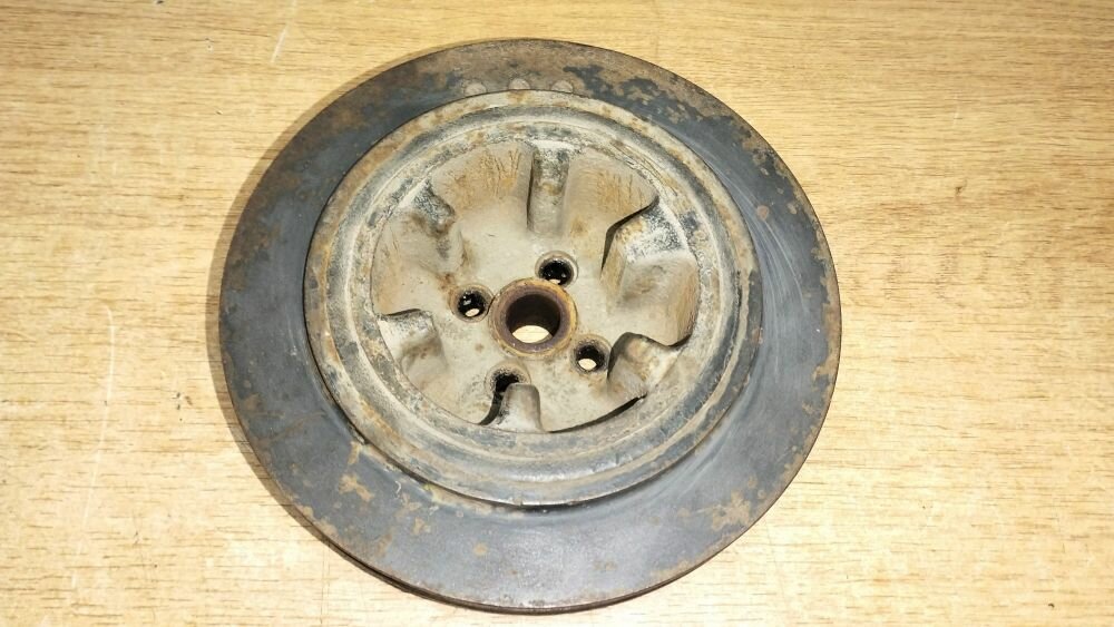 Шкив демпфер коленвала Volkswagen Transporter T4