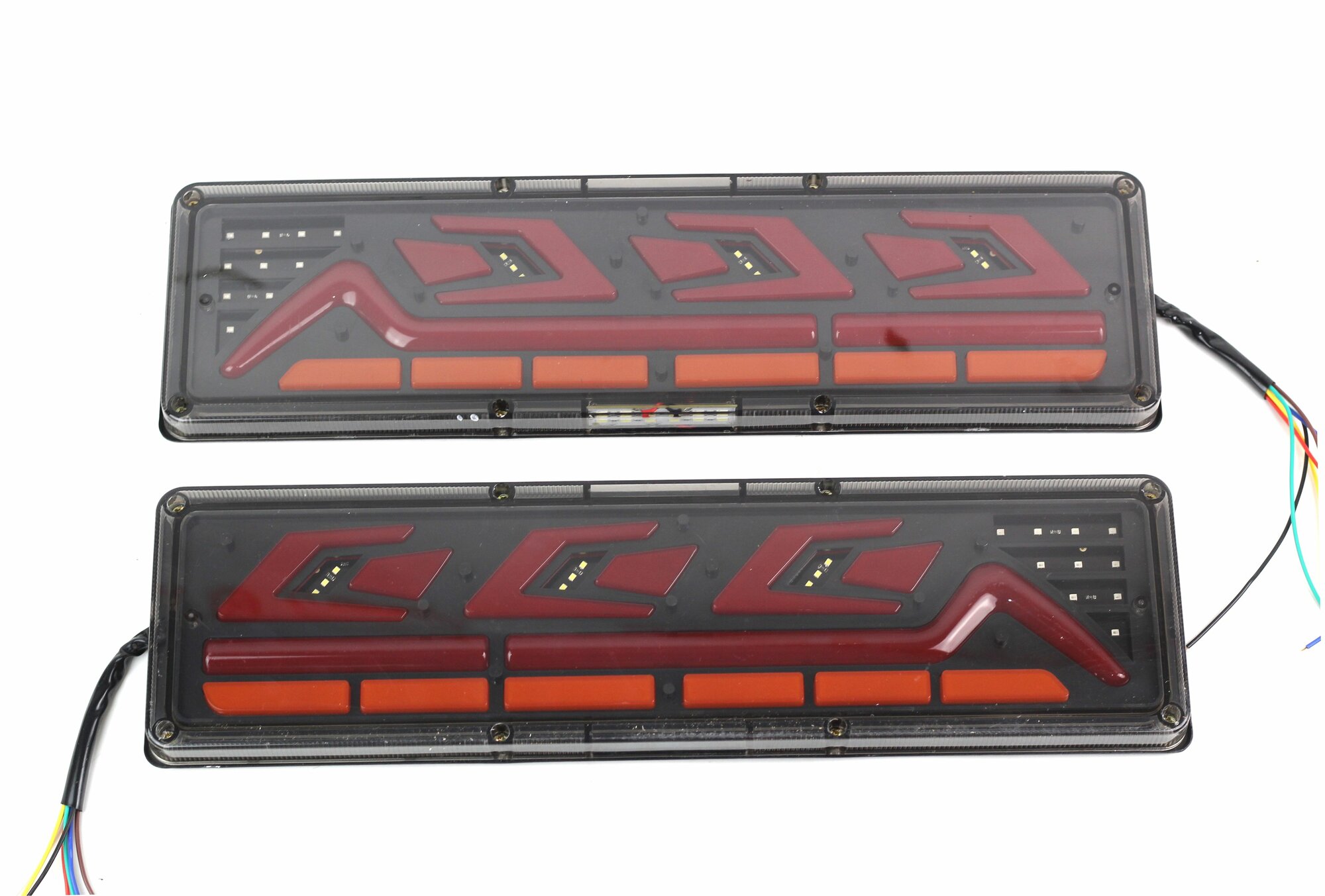 Фонарь задний универсальный для а/м ГАЗ, Камаз (комплект 2 шт) W0049