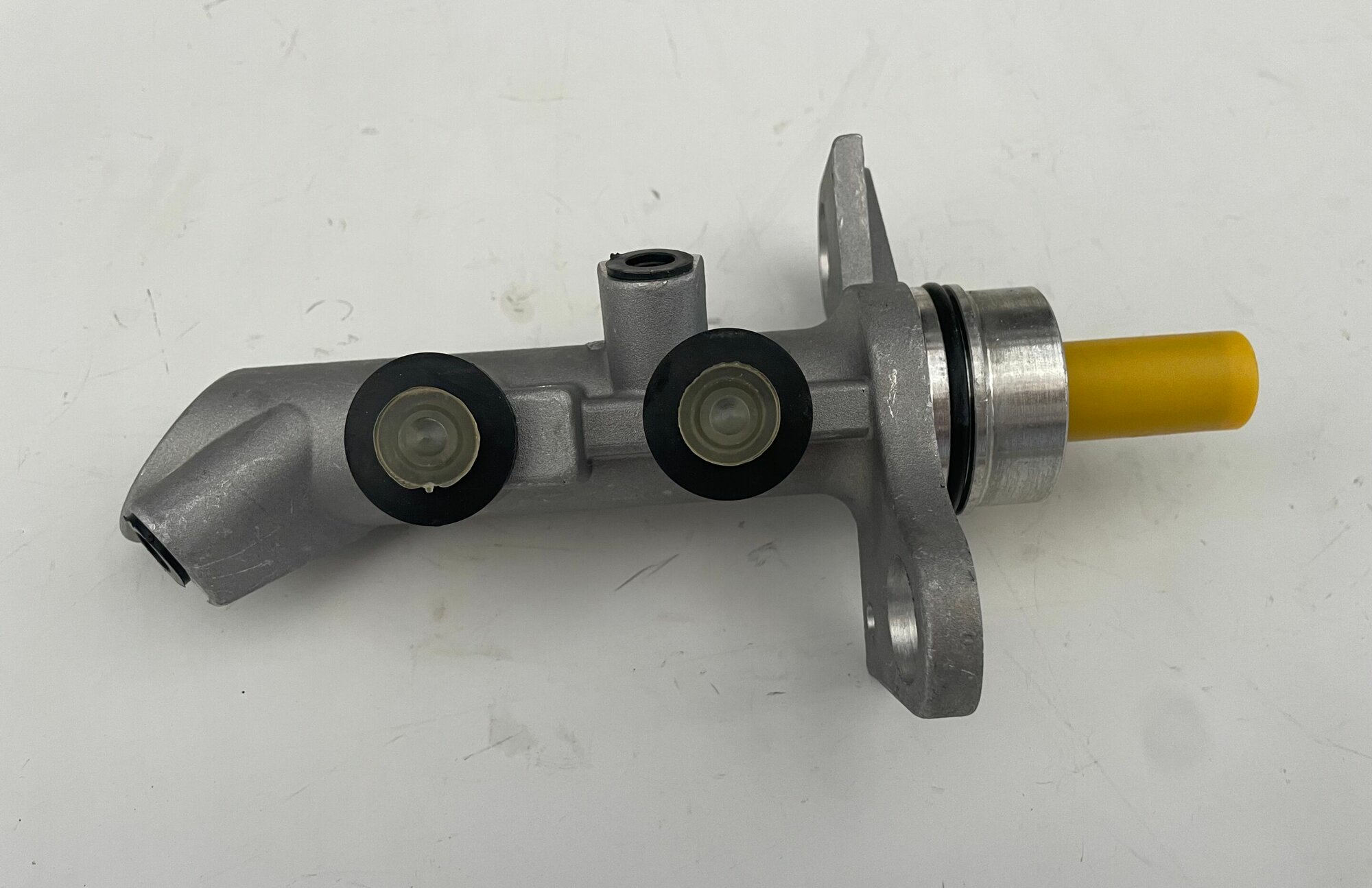 Цилиндр тормозной главный RENAULT Renault Megane (2003-2009) [ ] 7701207697