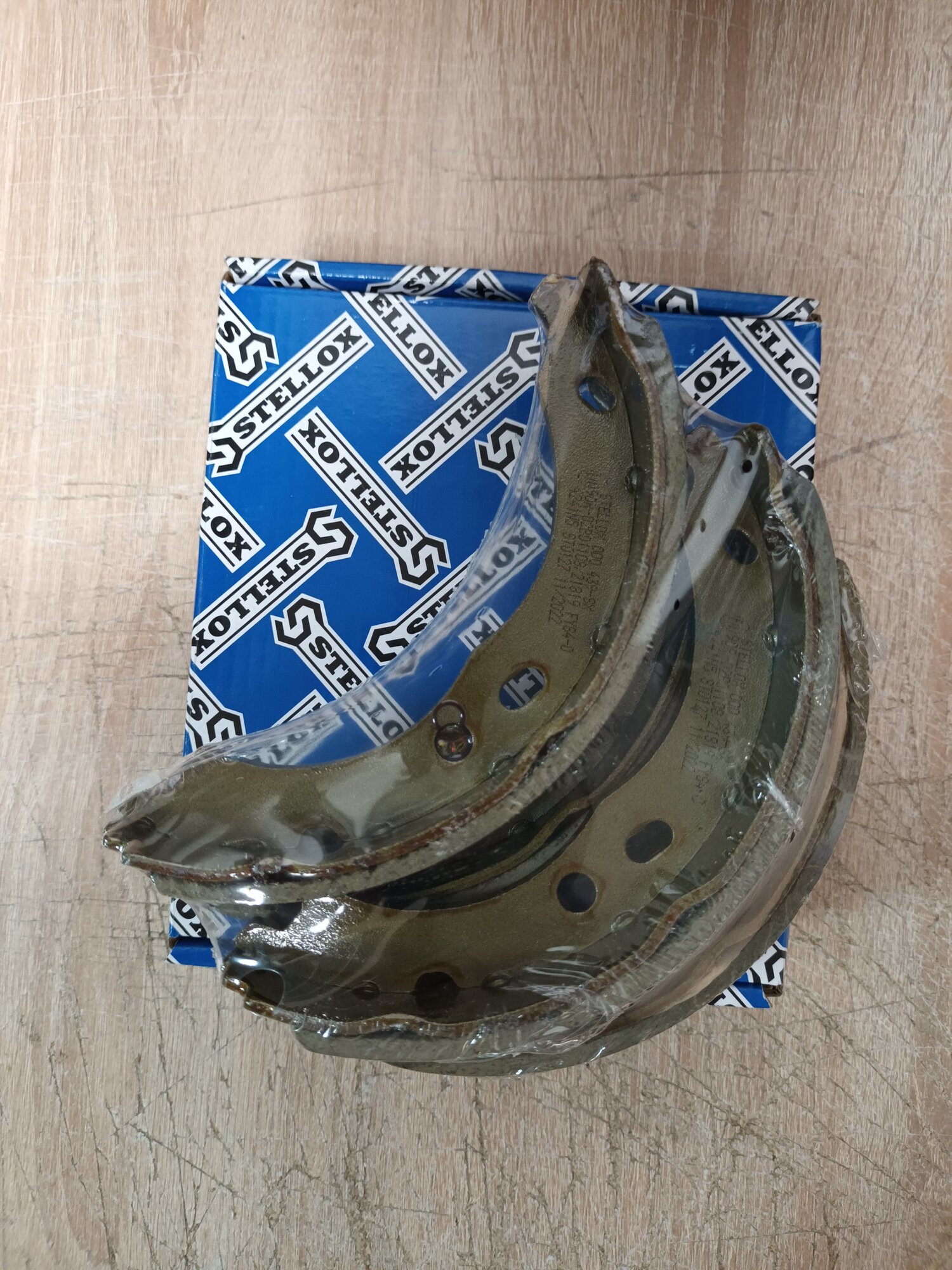 Колодки задние ручника Пежо Боксер с 2006 г.