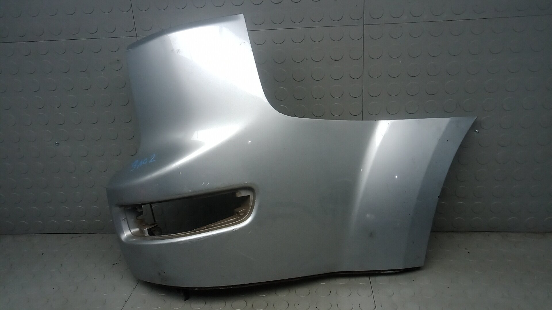Клык бампера задний правый CITROEN C-CROSSER