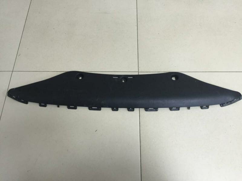 Накладка заднего бампера Hyundai Genesis DH 2014-2016 кат.номер: 86691B1100 86690B1000