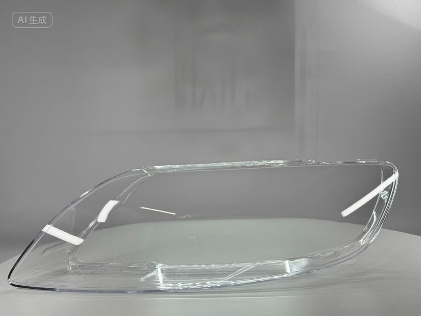 Стекло правое на Audi Q7 I (4L) 2005-2009