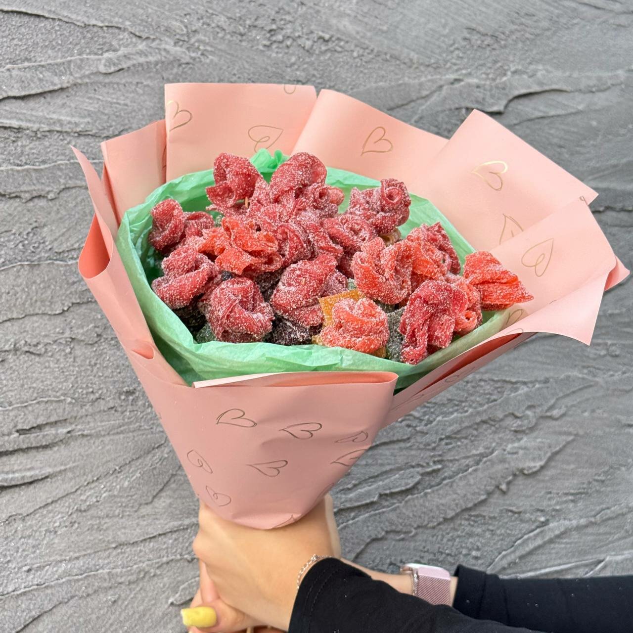 Букет мармеладные розы. Сладкий букет из съедобных цветов. Вкусные цветы