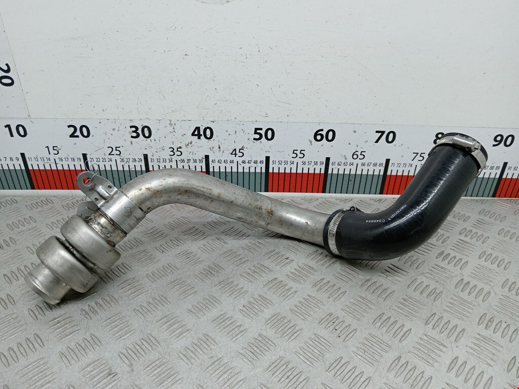 Патрубок интеркулера Renault Megane 2 7701055401 арт. 2185235