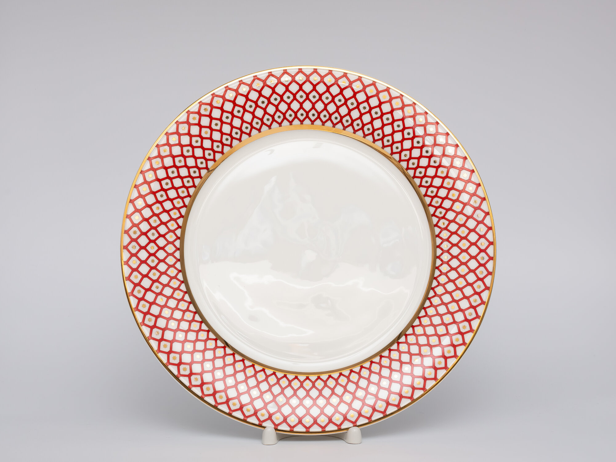 Тарелка Императорский фарфоровый завод "Скарлетт 2 " ИФЗ 27см