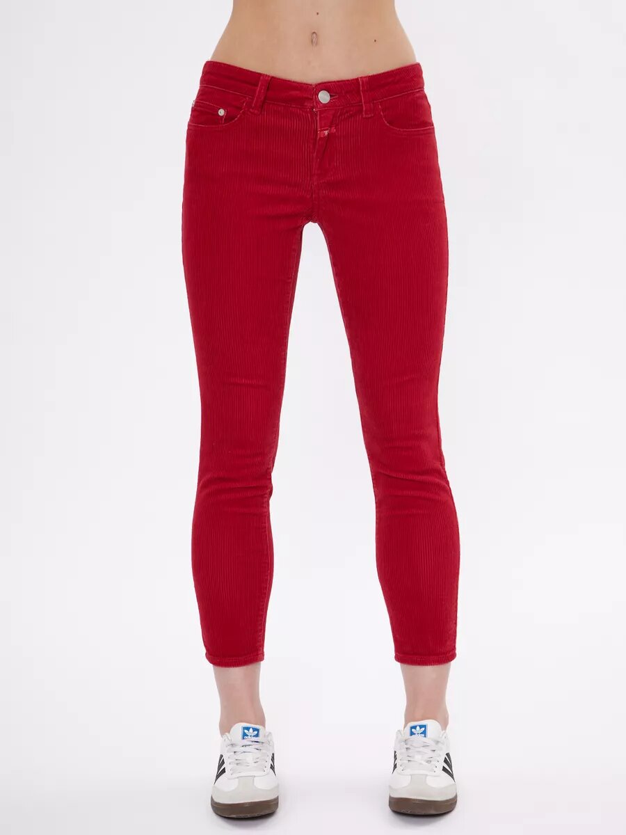 Джинсы зауженные 