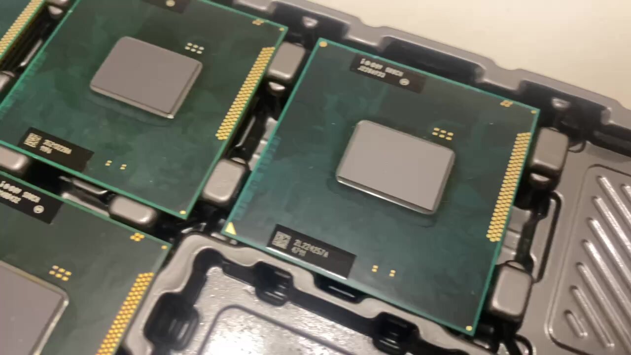 Процессор Intel Core I5-2450M — фото 1