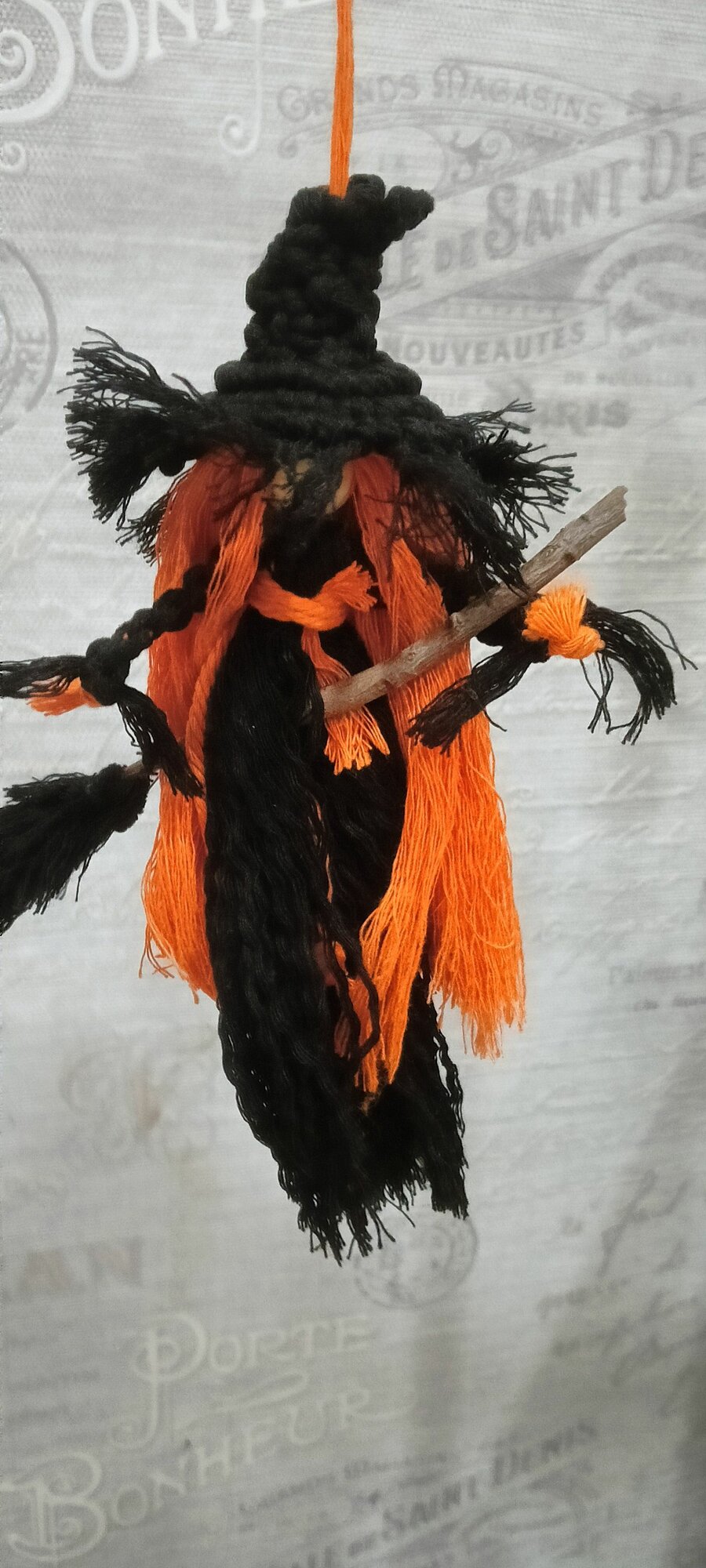 Подвеска "Рыжая Ведьма", макраме, ручная работа, декор для праздника, аксессуар для украшения дома