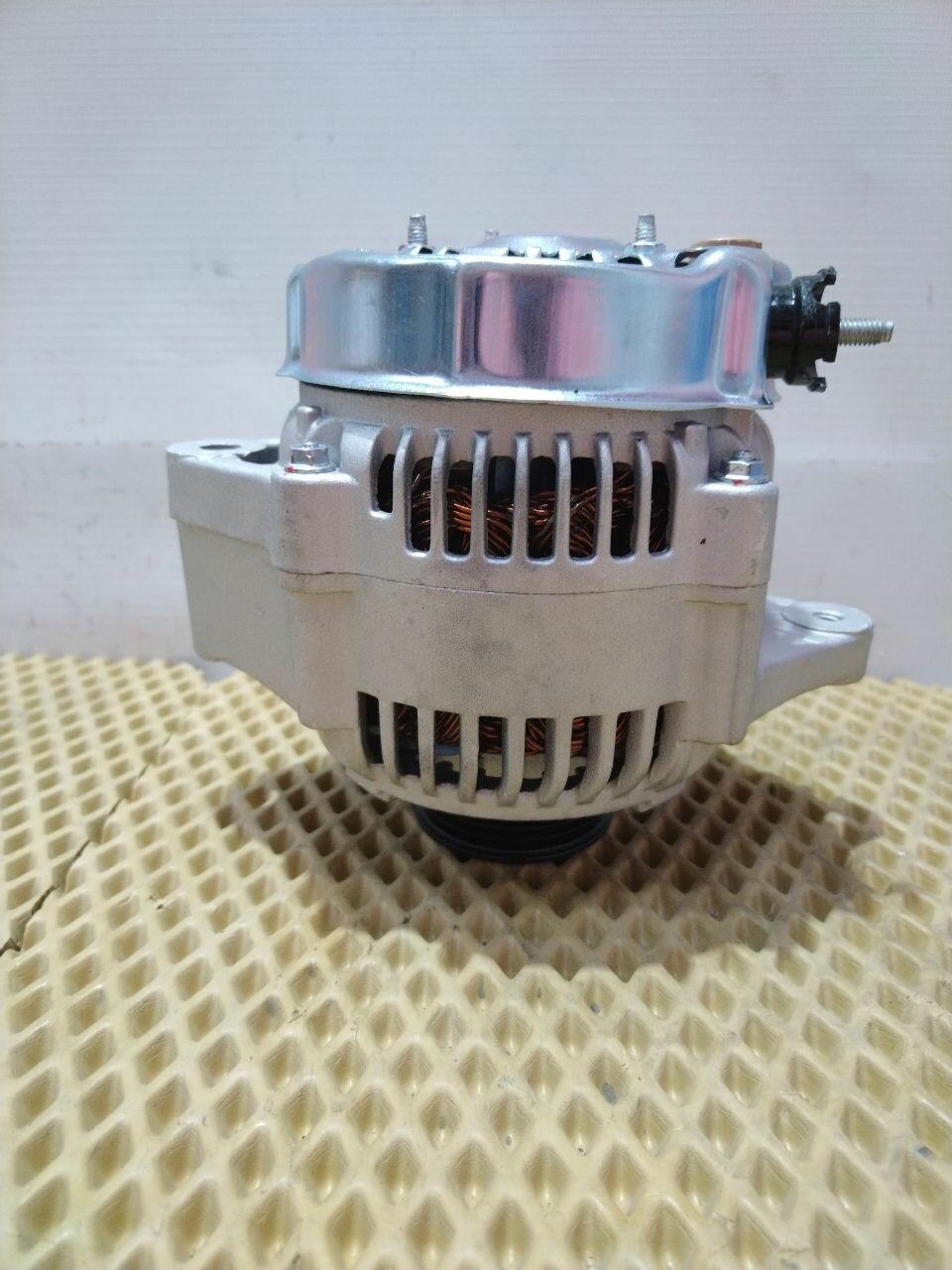 Генератор SUZUKI 3140052D00