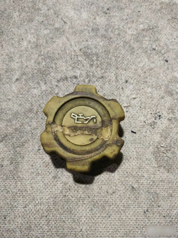 Крышка маслозаливной горловины Subaru Impreza GG2 Б/У с пробегом