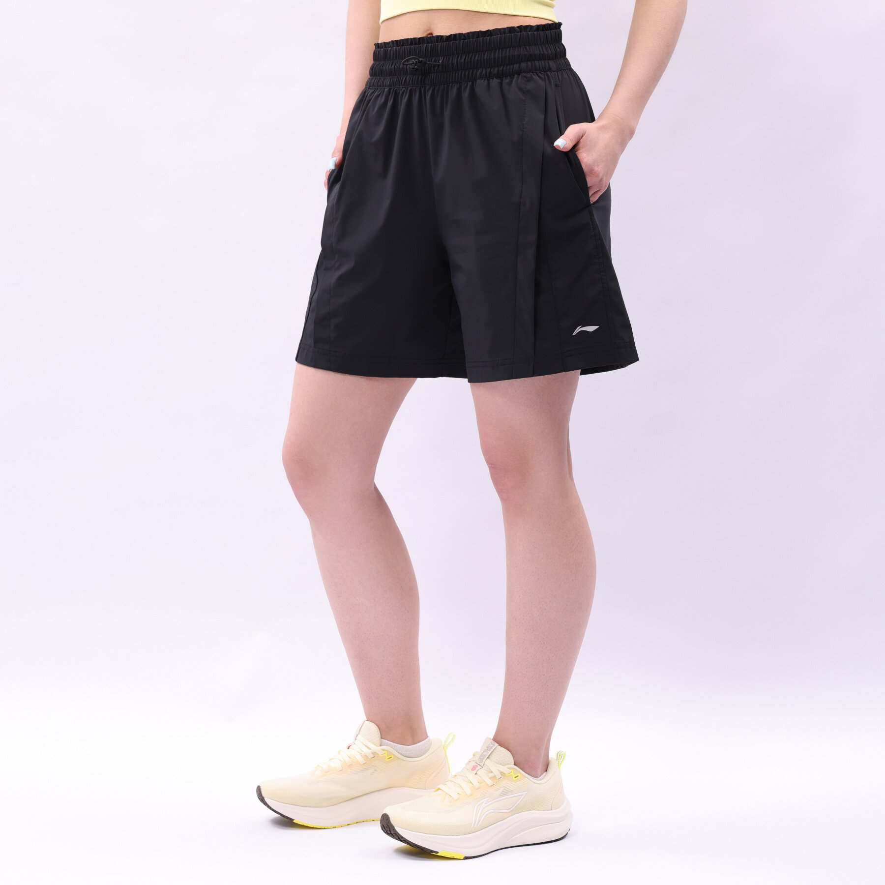 Шорты спортивные