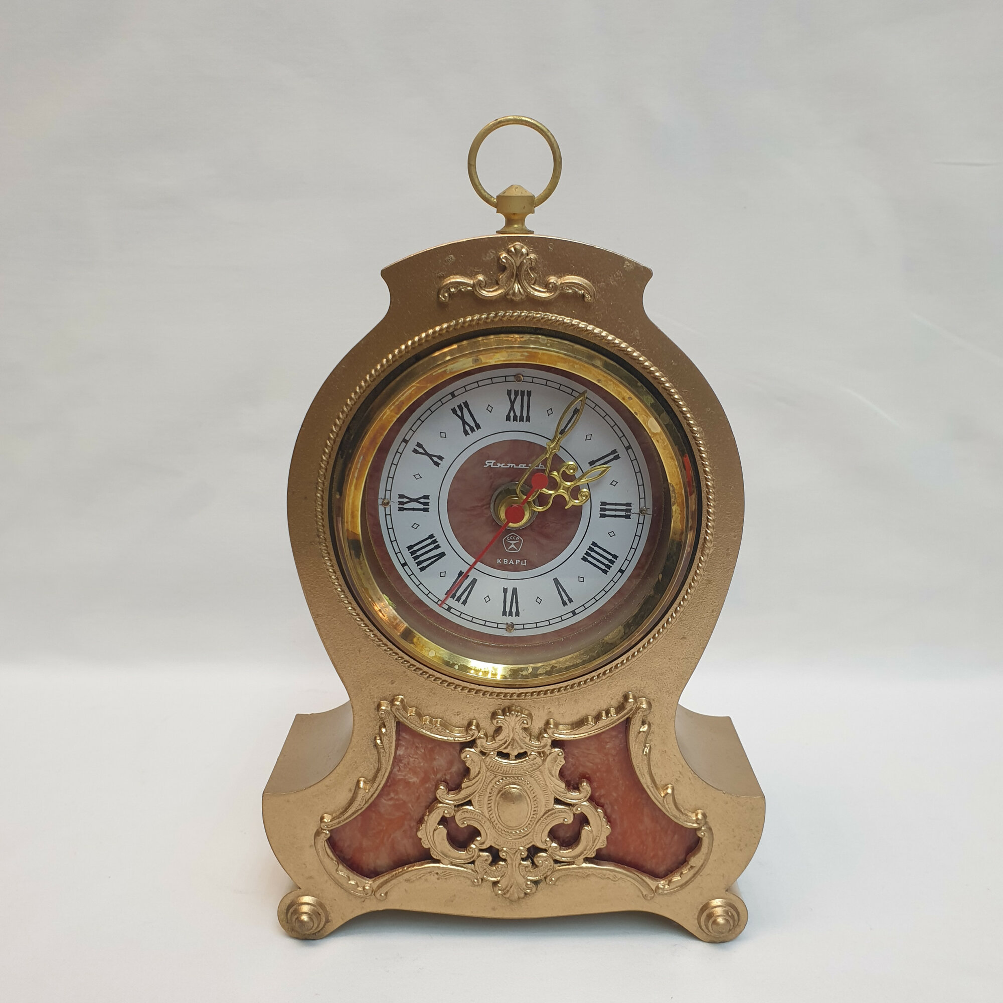 Часы настольные "Янтарь", кварцевые, рабочие, пластик. Винтаж, СССР.