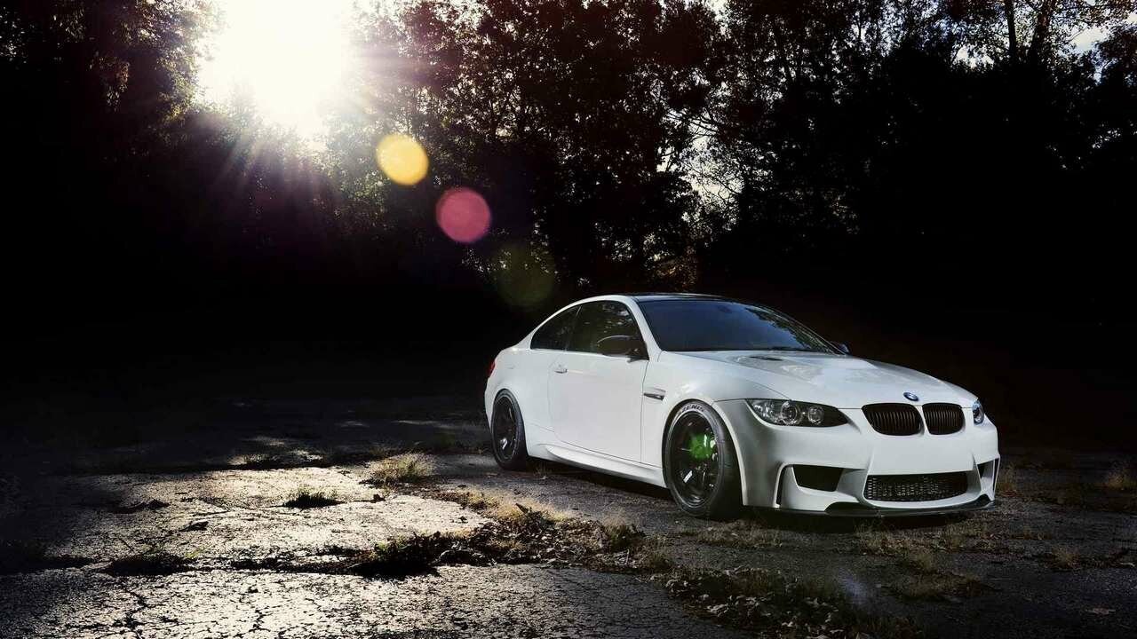 Картина на холсте 110x60 LinxOne "Авто, машины, мото, транспорт" интерьерная для дома / на стену / на кухню / с подрамником