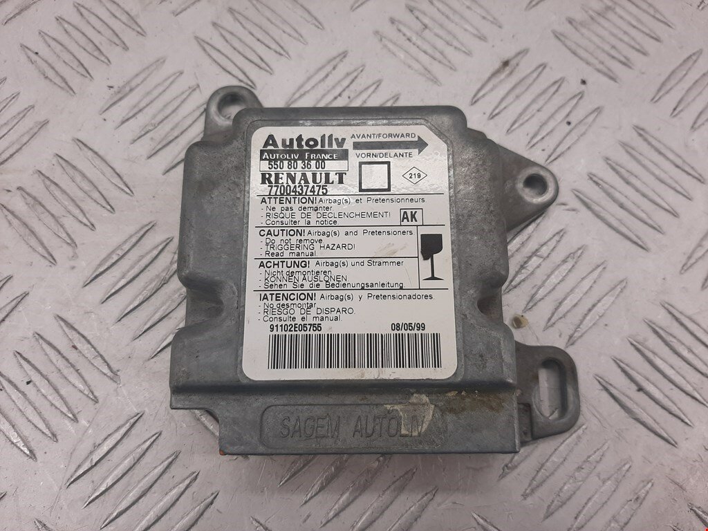 Блок управления Air Bag Renault Megane 1 8200111671 арт. 765093