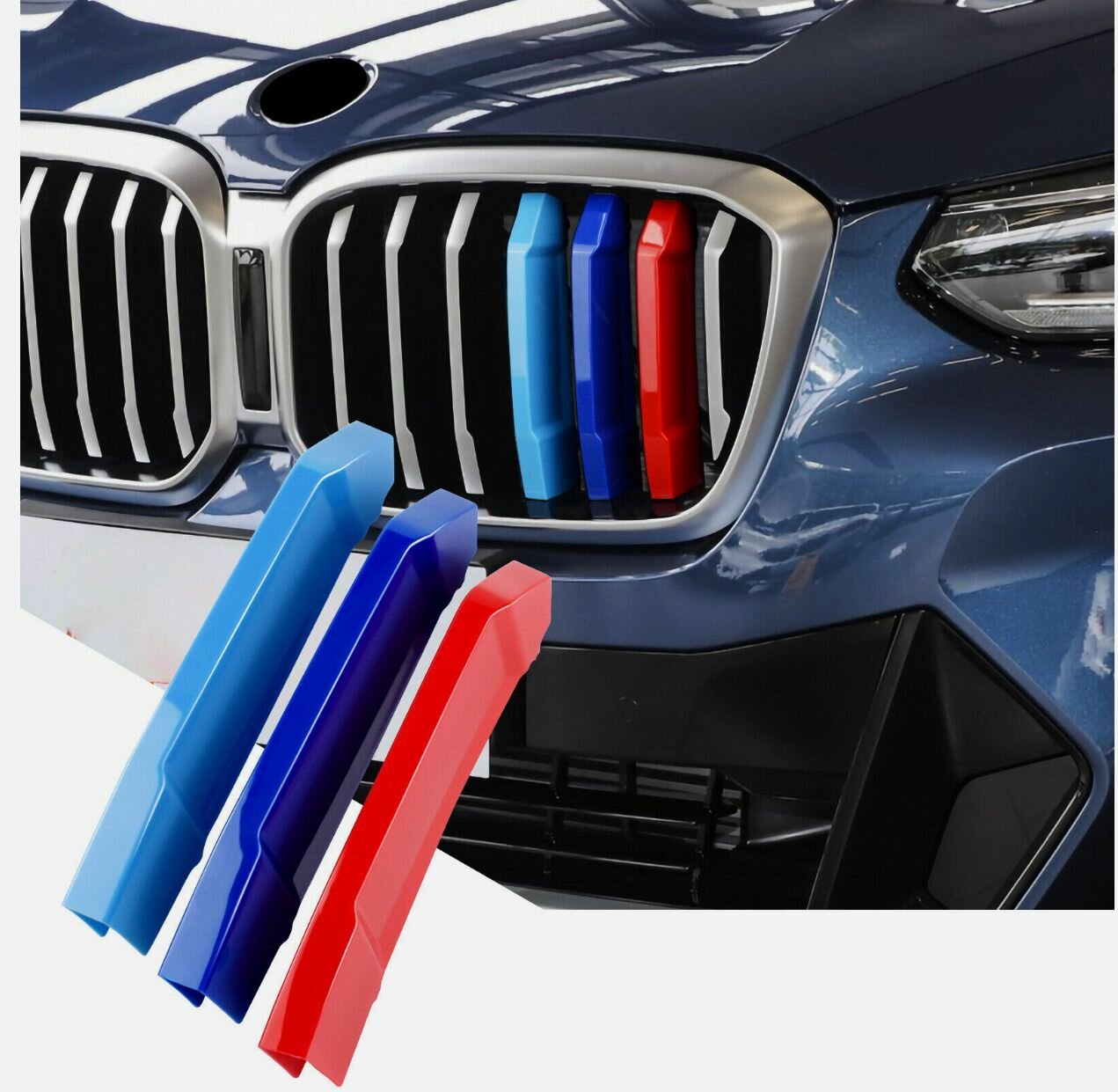 Накладки на решетку радиатора для BMW X3 G01 2022-, X4 G02 2022- триколор / БМВ Х3, Х4 рестайлинг