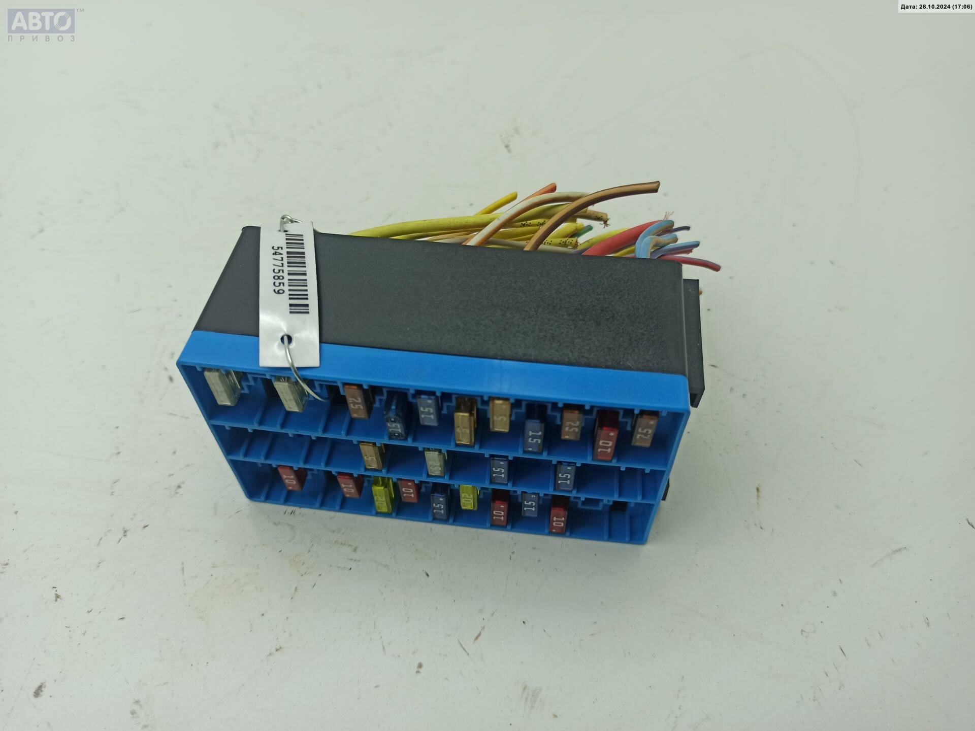 Блок предохранителей Renault Scenic 1 (1996-2003)