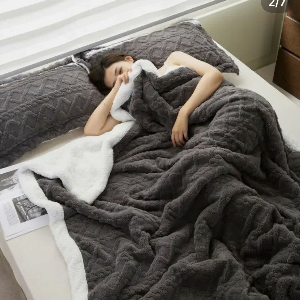 Плед 200*230 Евро Овечка плюшевый теплый двусторонний декором под вязаные узоры одеяло дивана Покрывало на кровать серый