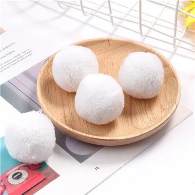 Мягкие помпоны Lucky Sewing 50 мм Белый, 1 White