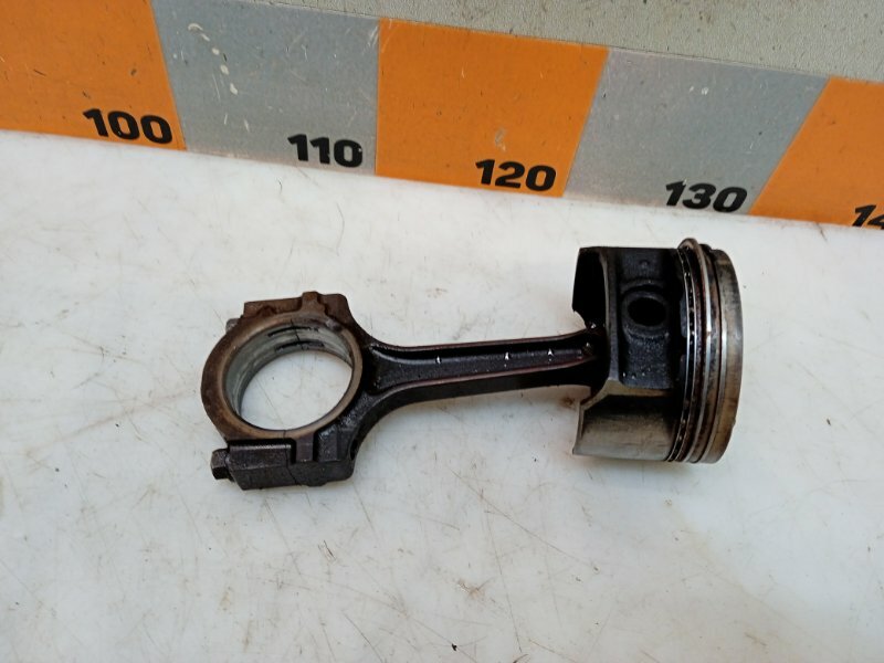 Б/У 2.0 Zetec, Форд Фокус 1 Поршень с шатуном Ford Focus 1999 1 317181 FORD арт. 2M5Z6148AA