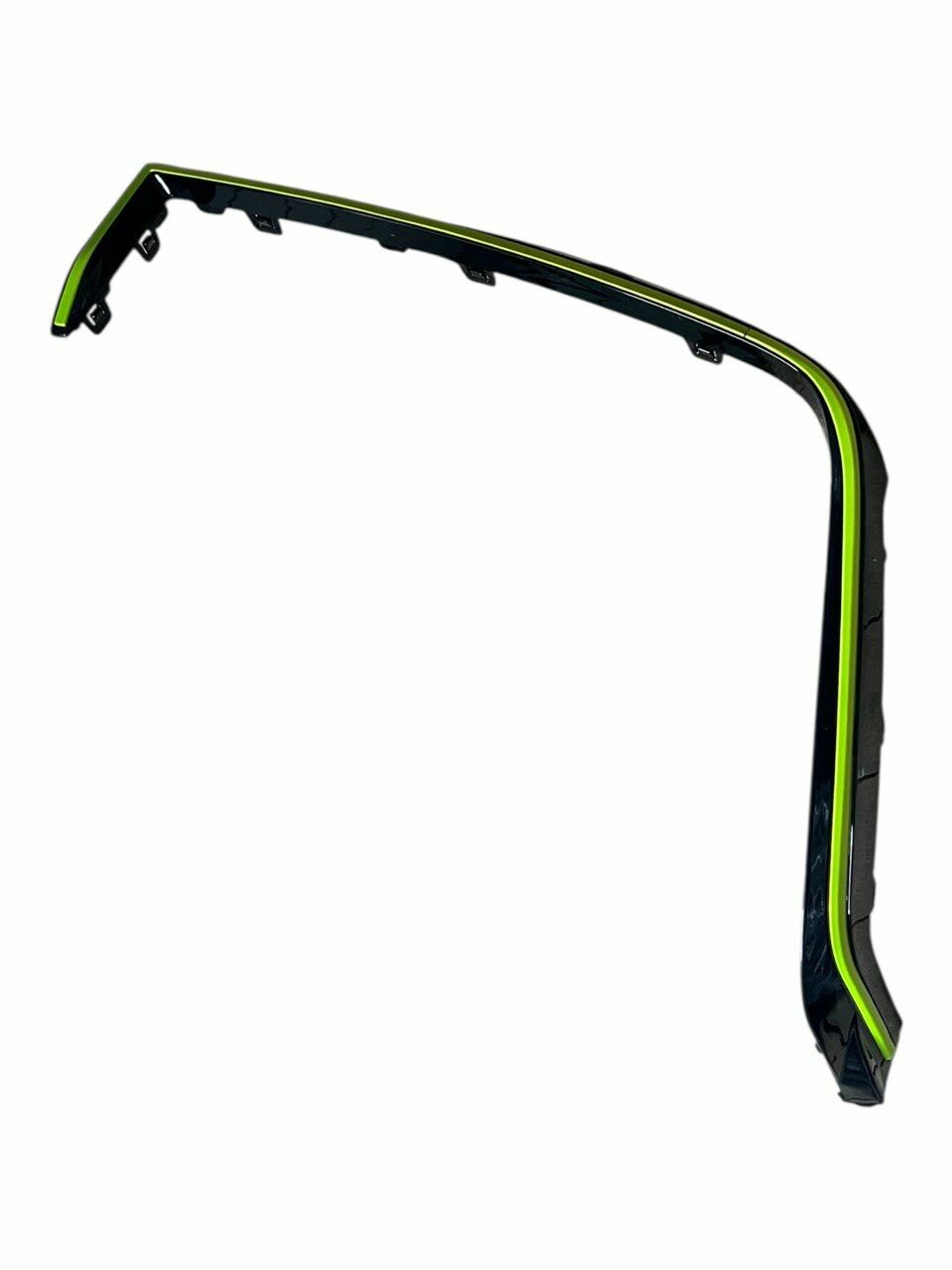 SAGarage Накладка заднего бампера правая (зеленый) Changan UNI-V Sport (C281F271303-1502) Аналог