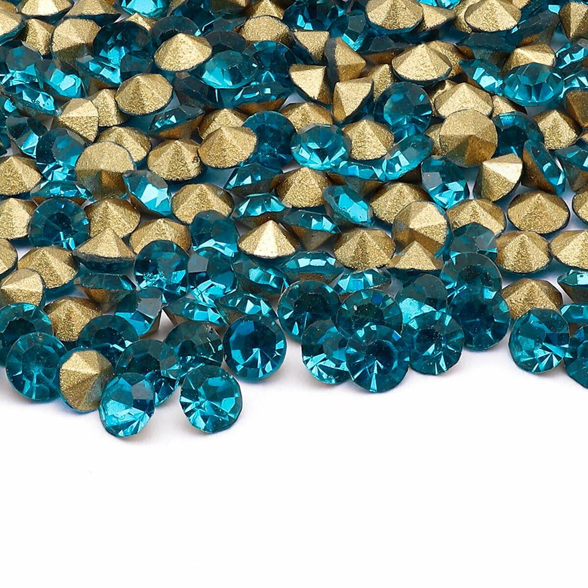 Стразы конусовидные риволи 2,5мм, ss8, 6г/упак (стекло) (229)