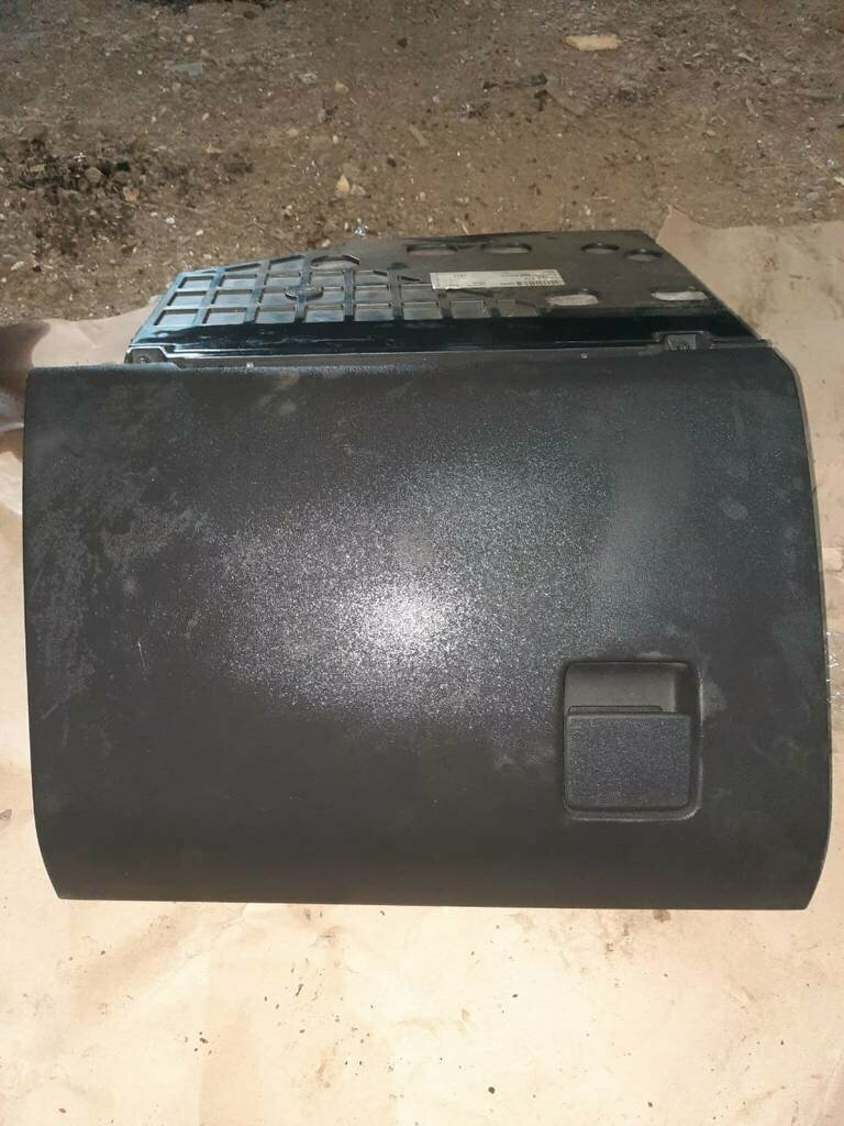 Бардачок Opel Vectra C 2004 13151852