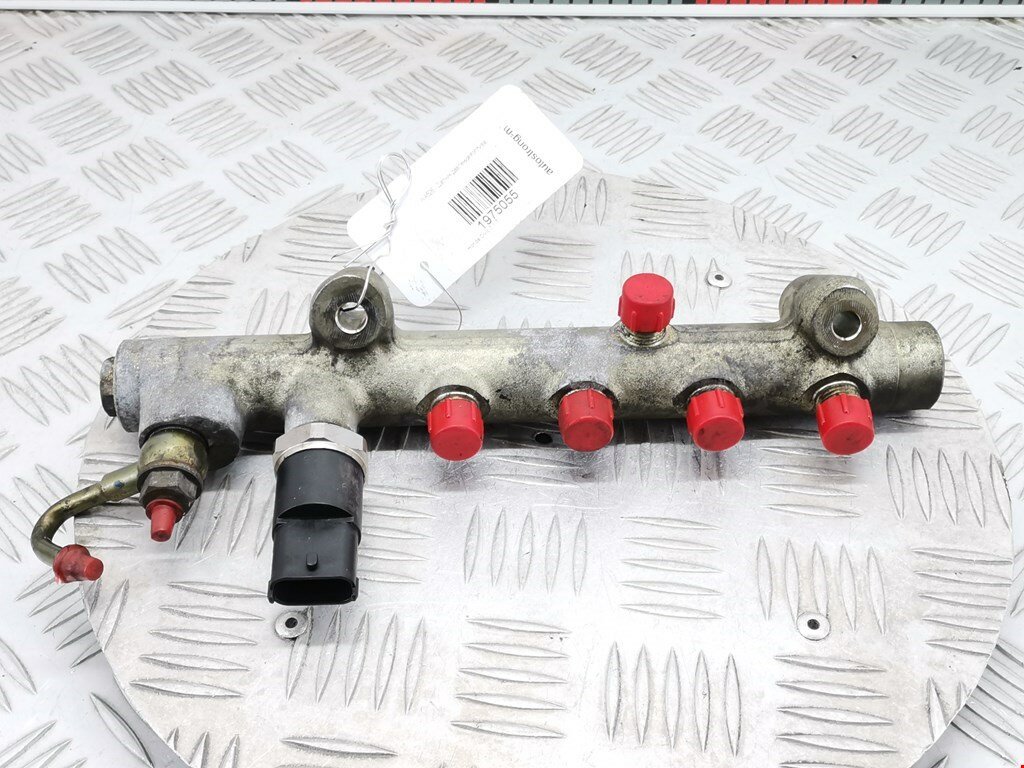 Датчик давления топлива Honda Civic 7 4897501 арт. 1975055