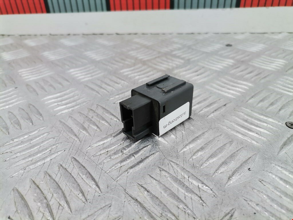 Реле Nissan Almera_Tino 24330C9900 арт. 2075796