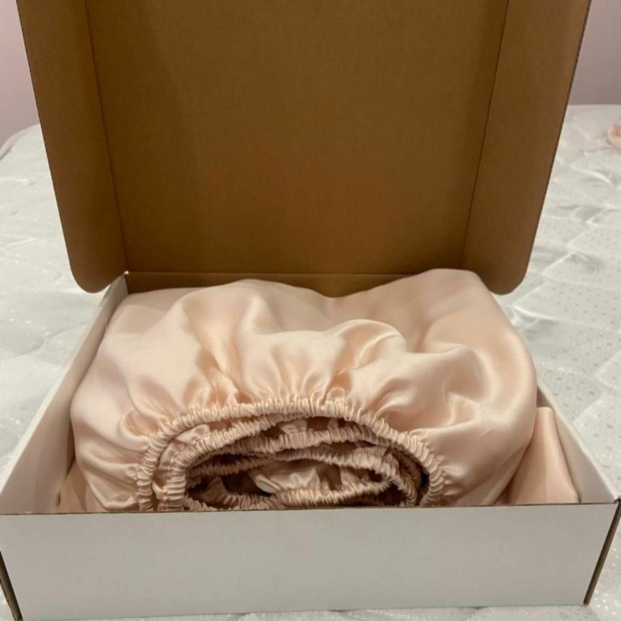 Простыня на резинке 200/200/40-см."Ваниль", тенсель100%.