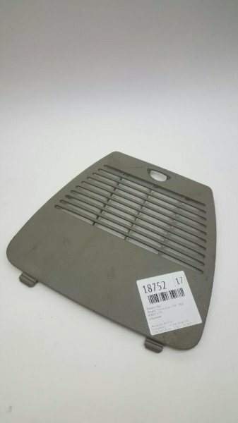 Крышка Renault Symbol LB0C K7J 700 1999 задн. (б/у) 8200263135