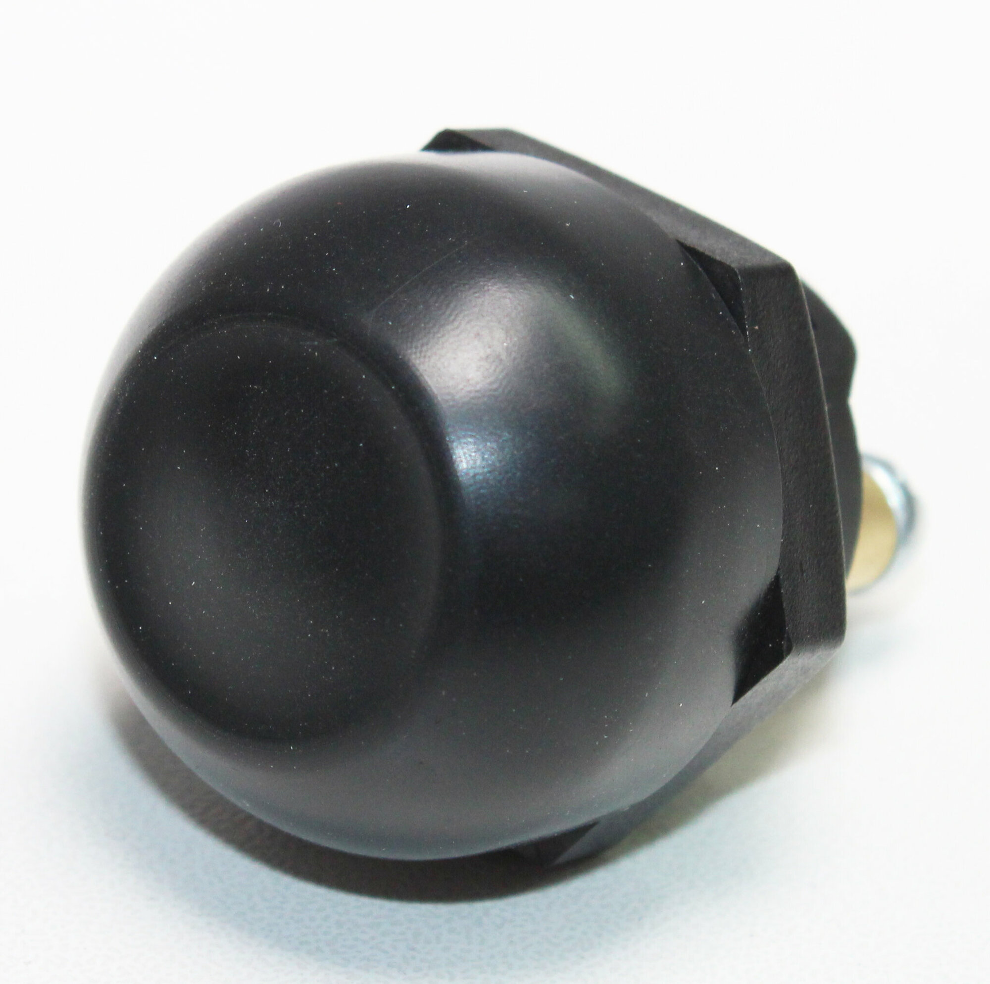 Кнопка влагозащищенная без фиксации D=22 мм max 12V 16A под винт 07-016